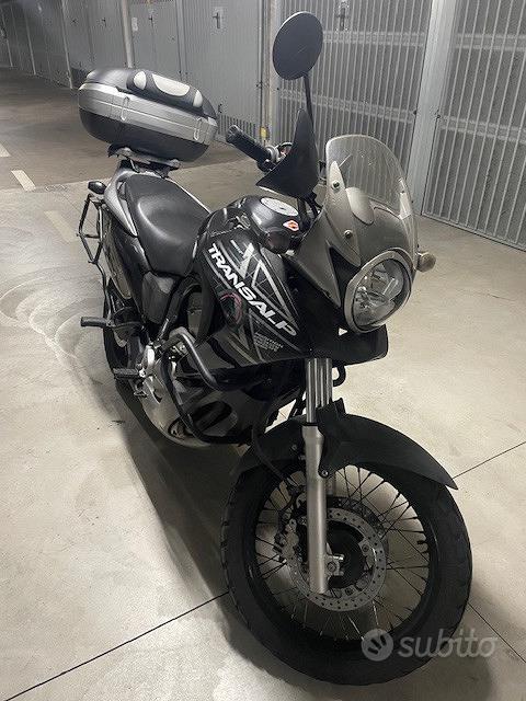 Honda XL 700 V Transalp - 2011 - 36.800 km - Moto e Scooter In vendita ...