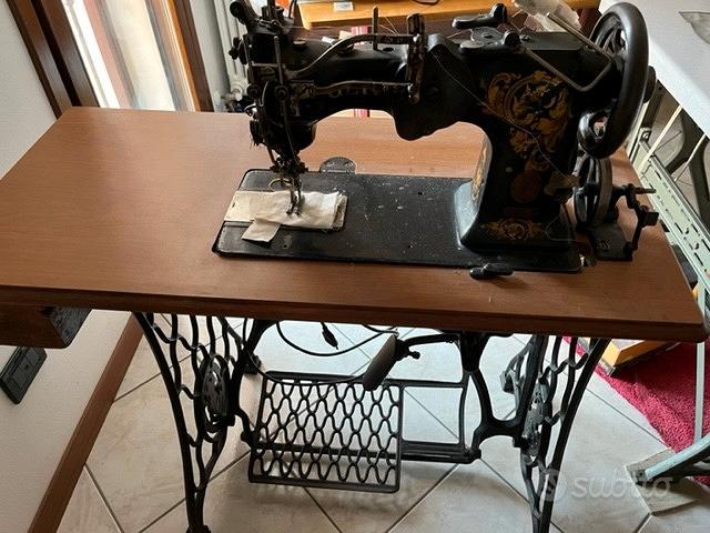 Macchina per cucire Singer 119 punto a giorno - Arredamento e ...