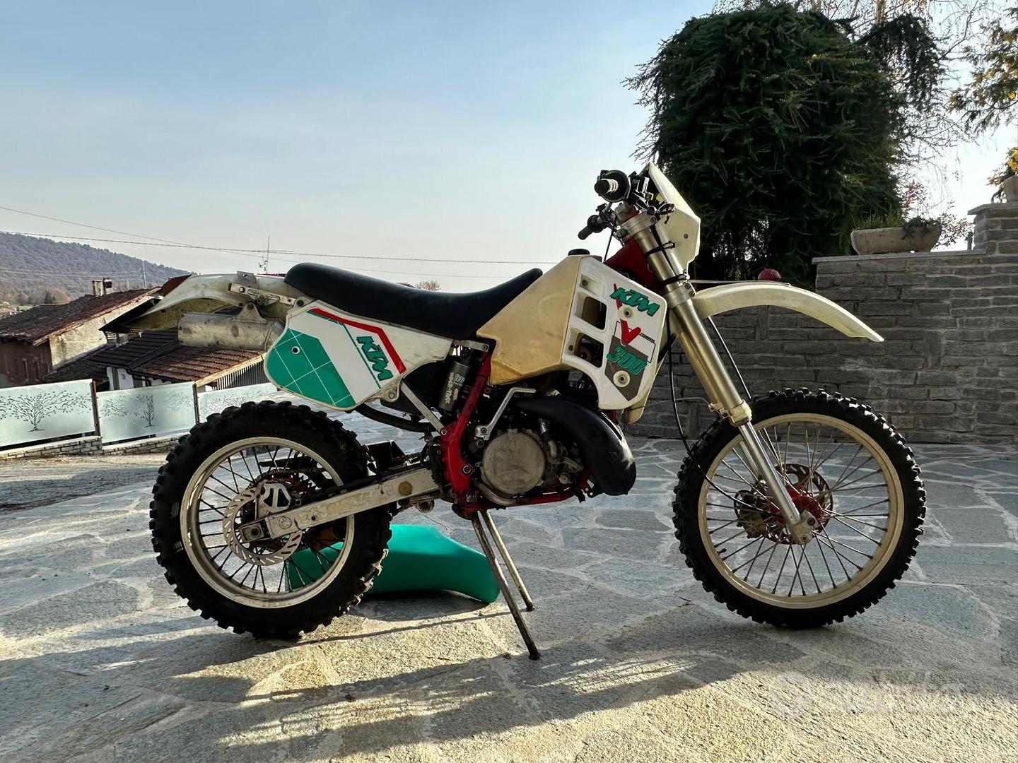 Ktm enduro 300 2T 1991 motore nuovo Targata - Moto e Scooter In vendita ...