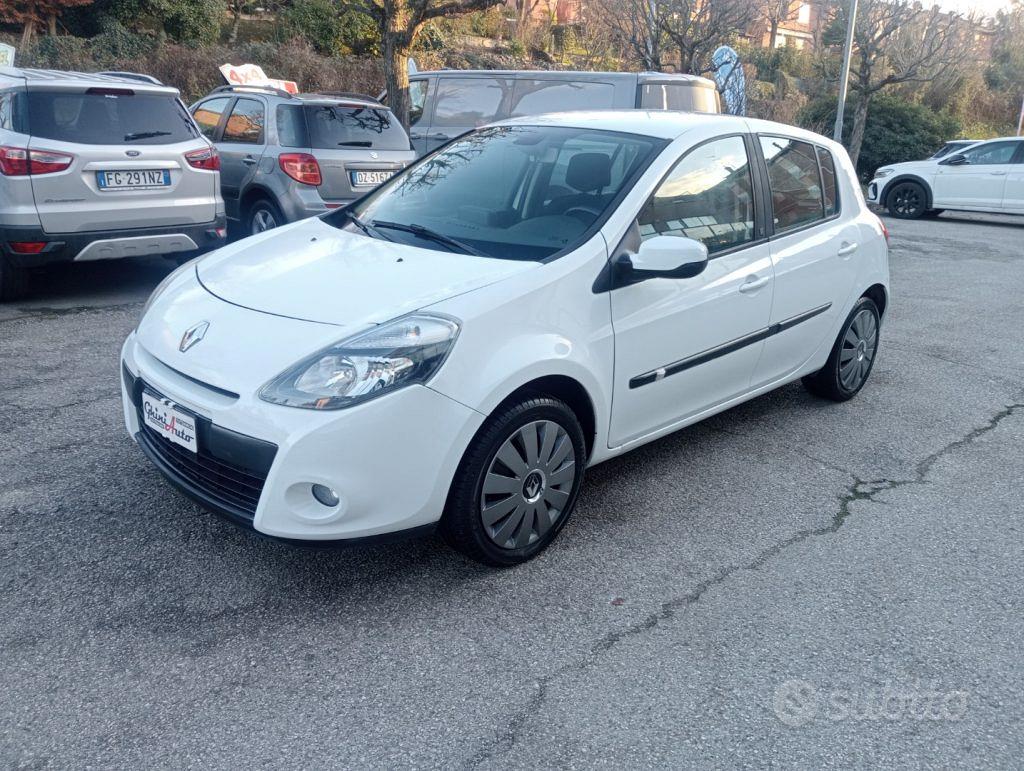 Subito - GHINI AUTO S.r.l. - RENAULT Clio 1.2 16V 5 porte 20th Anniversario - Auto In vendita a ...