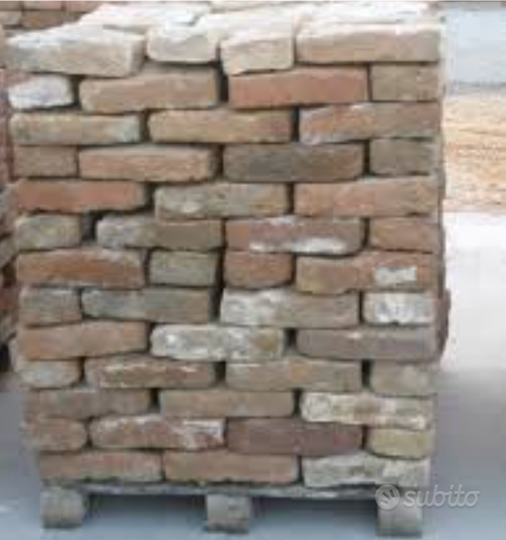 Mattoni pieni antichi fatti a mano - Giardino e Fai da te In vendita a ...