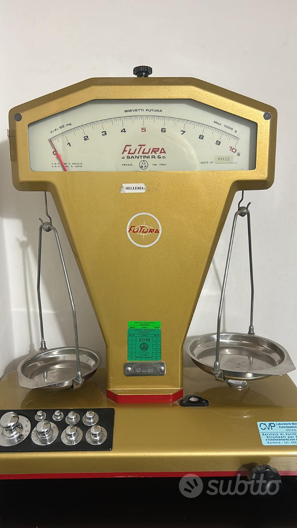 Bilancia professionale futura - Collezionismo In vendita a Bari