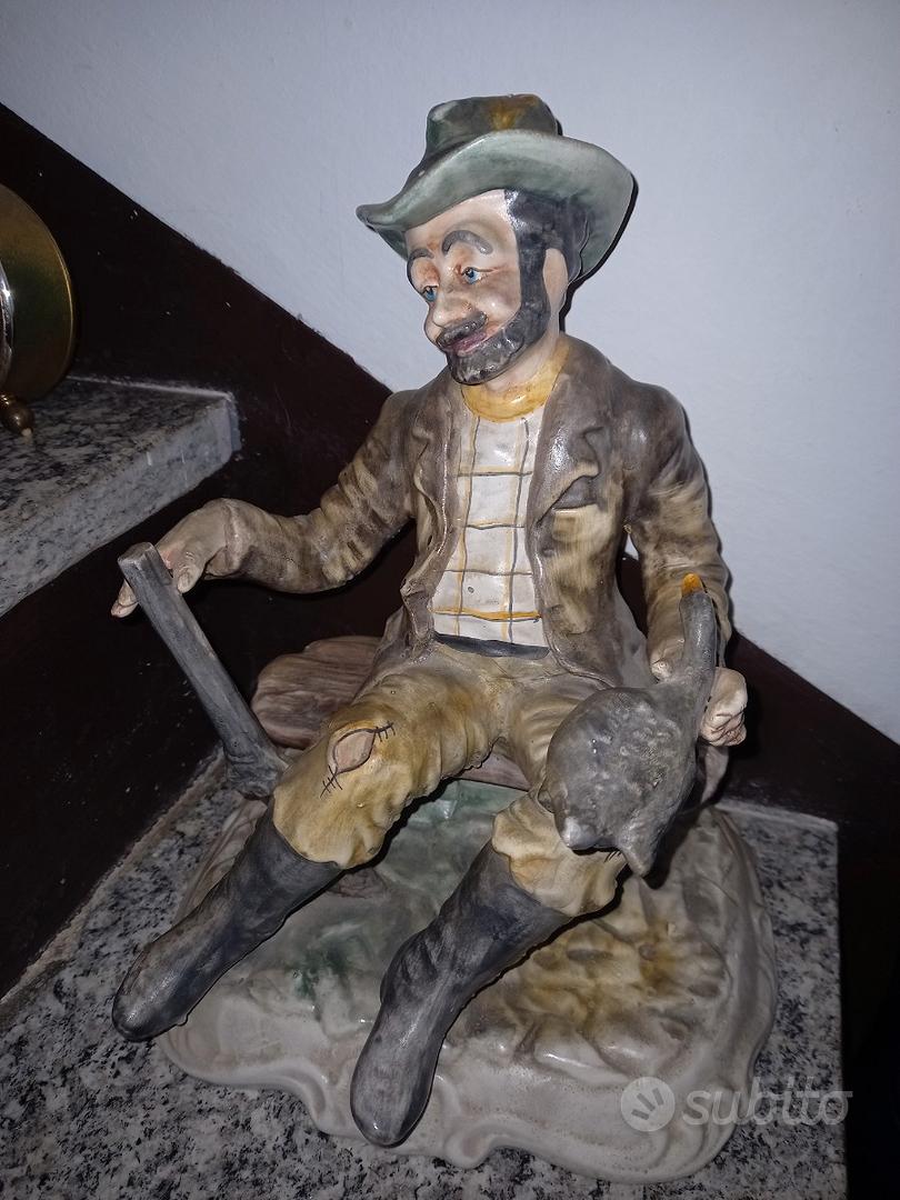 Statua cacciatore Capodimonte - Collezionismo In vendita a Verbano ...