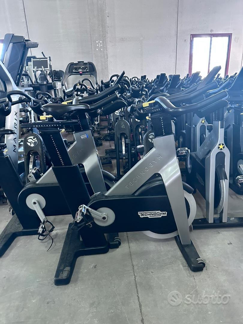 Technogym Group Cycle Connect,Spin Bike Pro LCD 5” - Sports In vendita ...