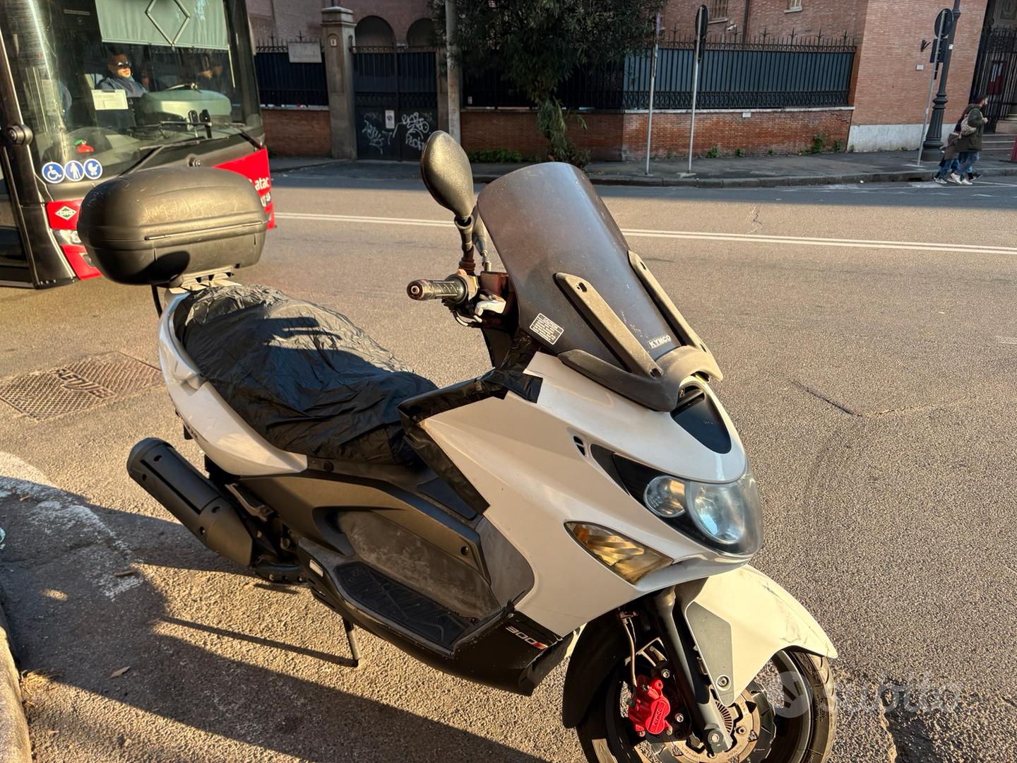 Scooter kymco 300 - Moto e Scooter In vendita a Roma