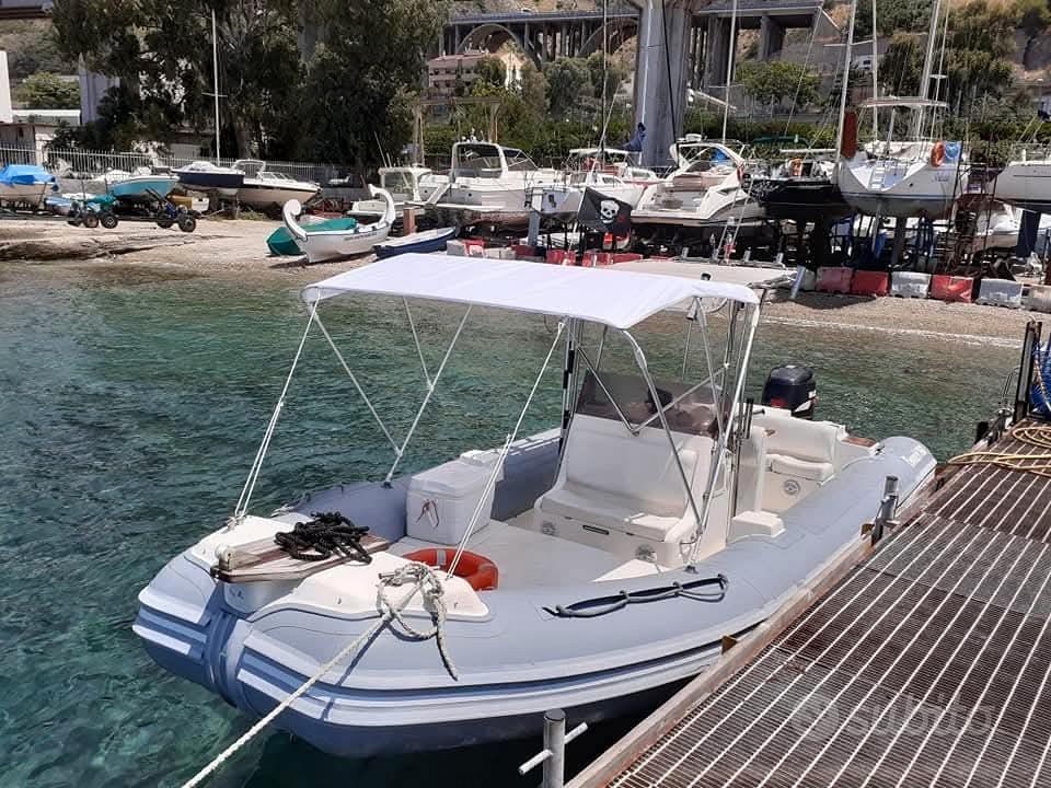 Gommone Marlin 760 Suzuki 250cv 4T - Nautica In vendita a Reggio Calabria