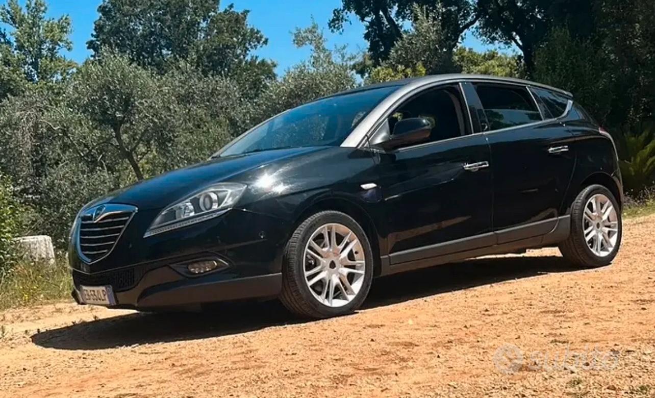 Lancia delta - Auto In vendita a Latina