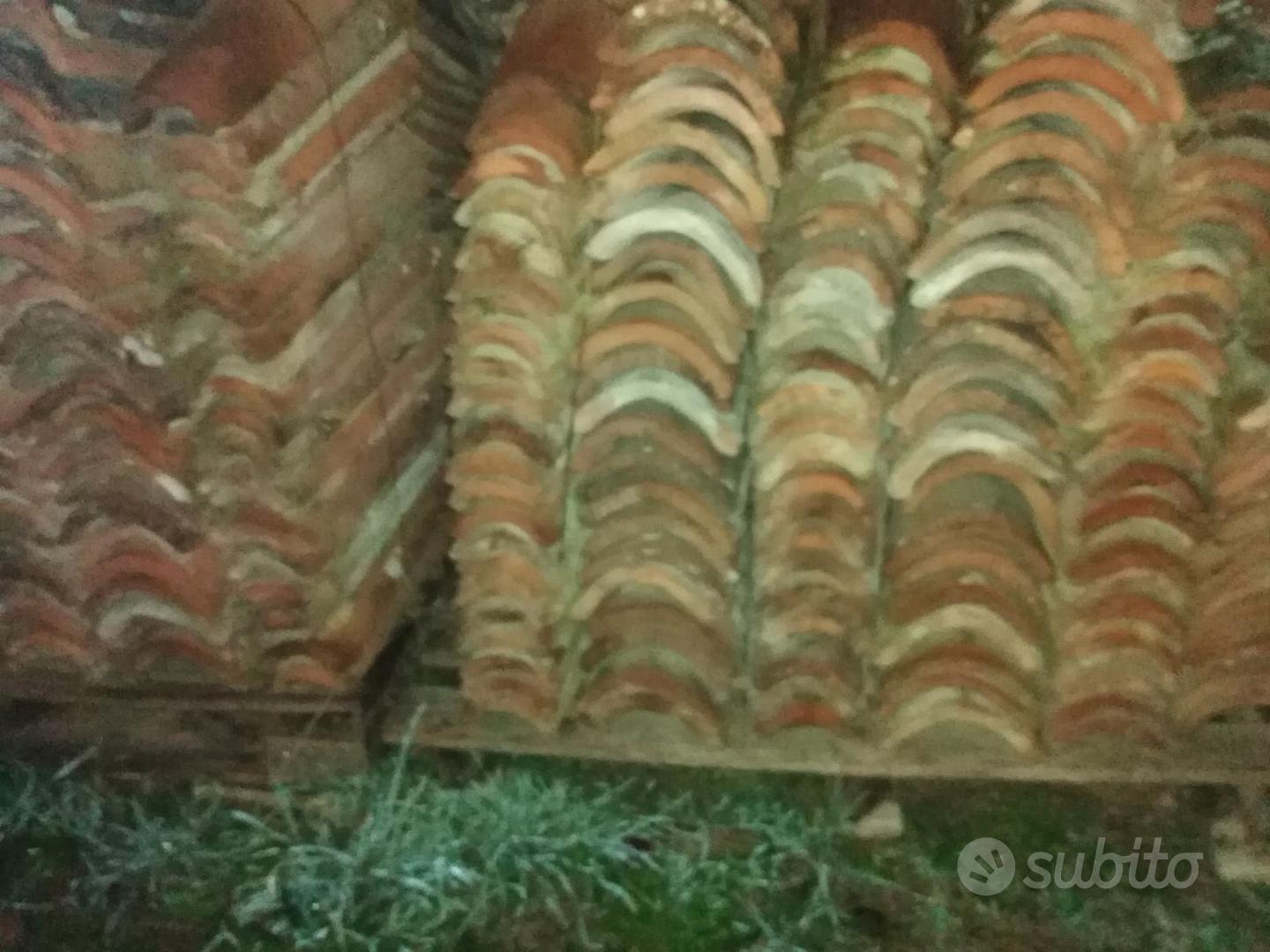 Coppi antichi per tetti - Giardino e Fai da te In vendita a Ferrara