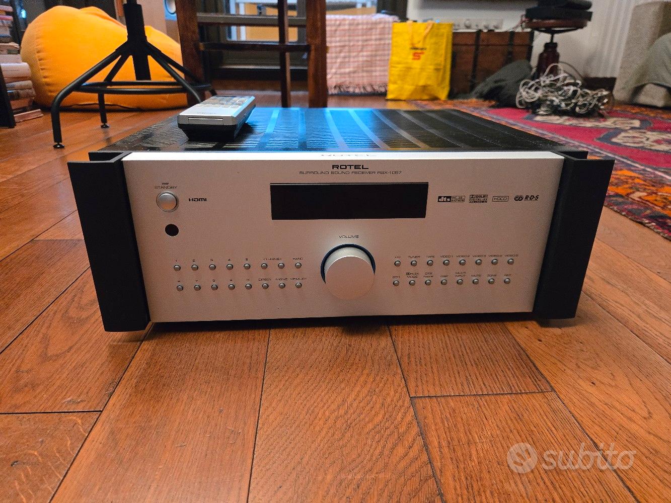 Amplificatore Rotel RSX 1057 - Audio/Video In vendita a Milano