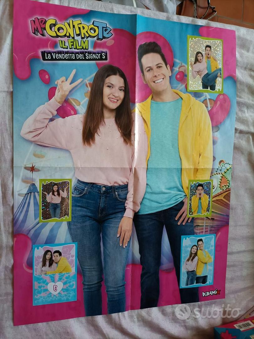 poster me contro te con figurine - Collezionismo In vendita a Cremona