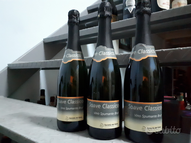 3 bottiglie Spumante Soave classico - Collezionismo In vendita a Bari