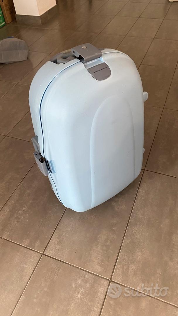 Valigia rigida United Colors of Benetton - Abbigliamento e Accessori In ...