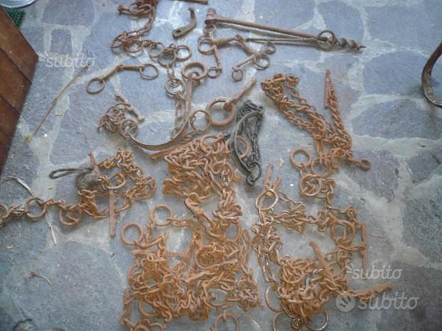 Vecchi attrezzi contadini, per arredo taverne - Arredamento e ...