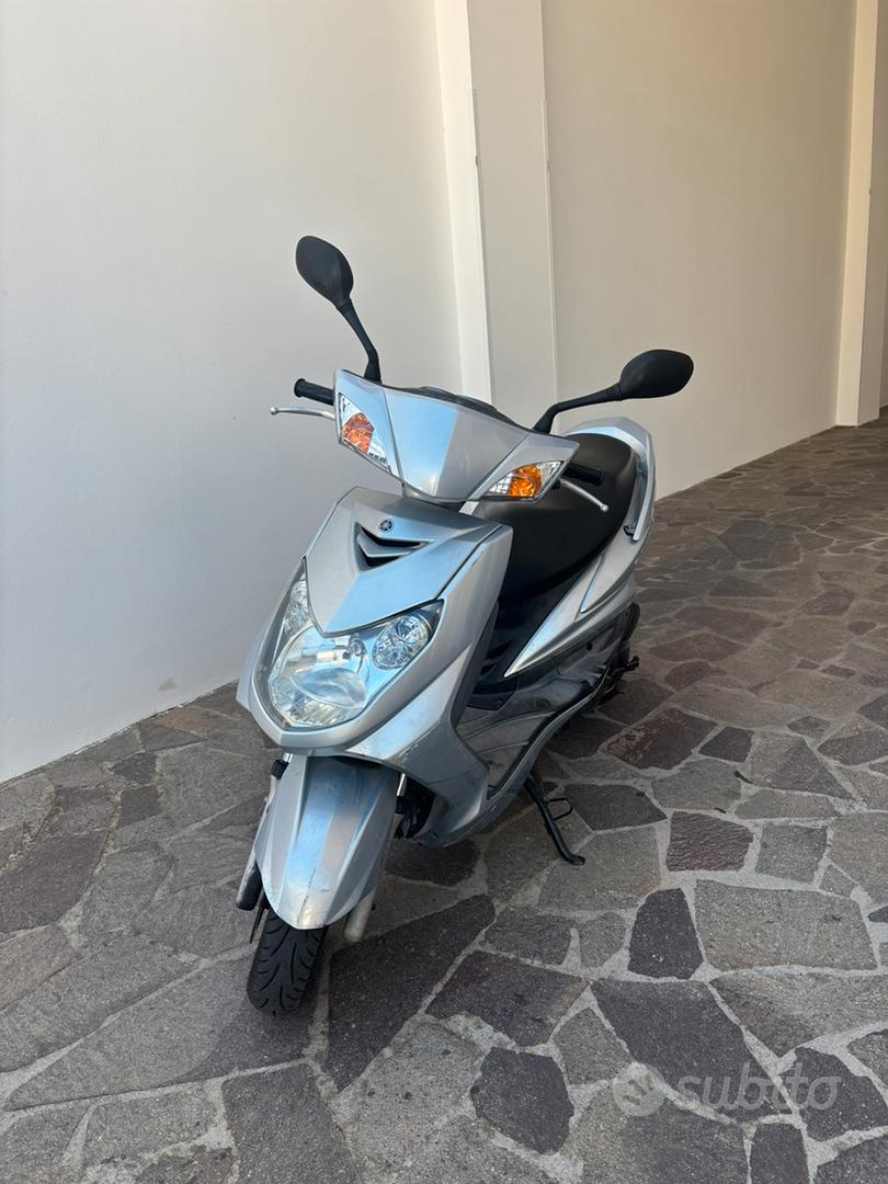 Yahama cygnus x 125 - Moto e Scooter In vendita a Lecce