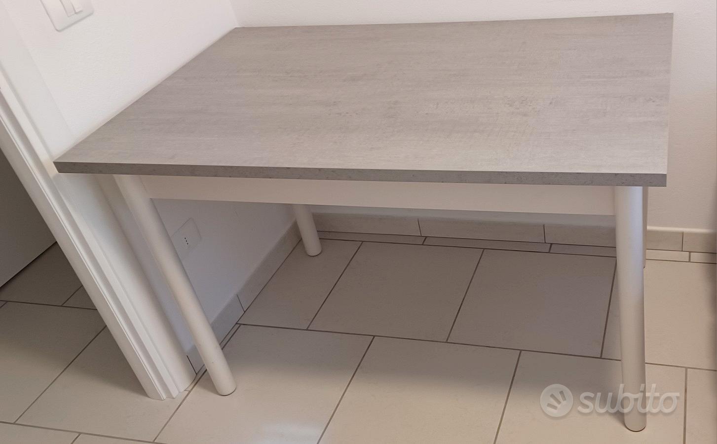 Tavolo allungabile grigio cemento 130×80 - Arredamento e Casalinghi In ...