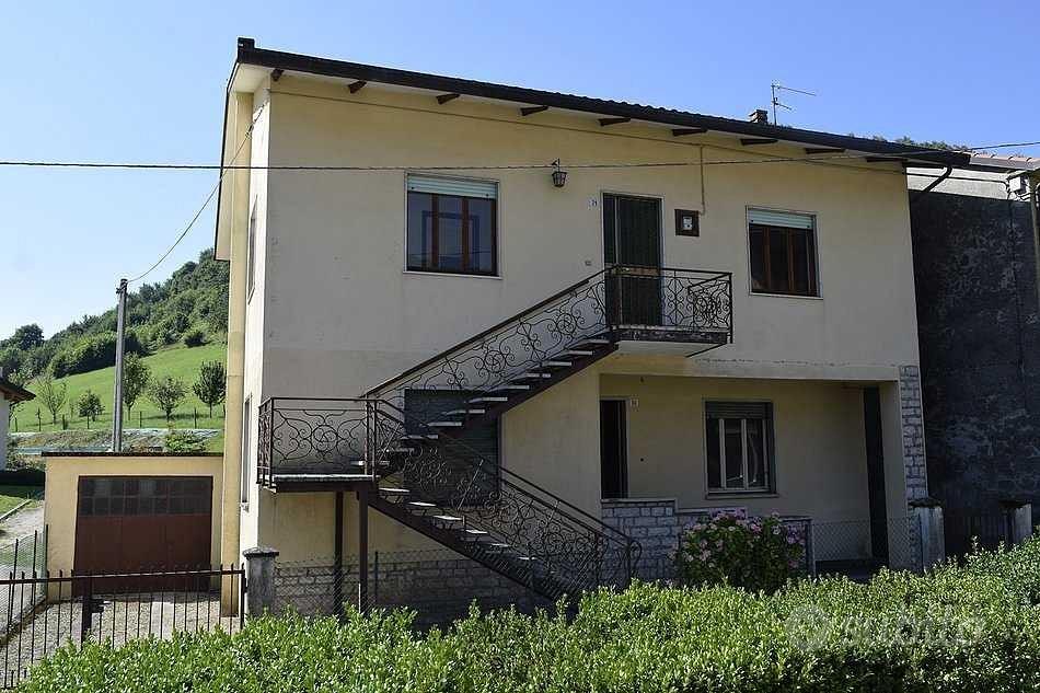 Villetta bifamiliare - Ville singole e a schiera In vendita a Vicenza