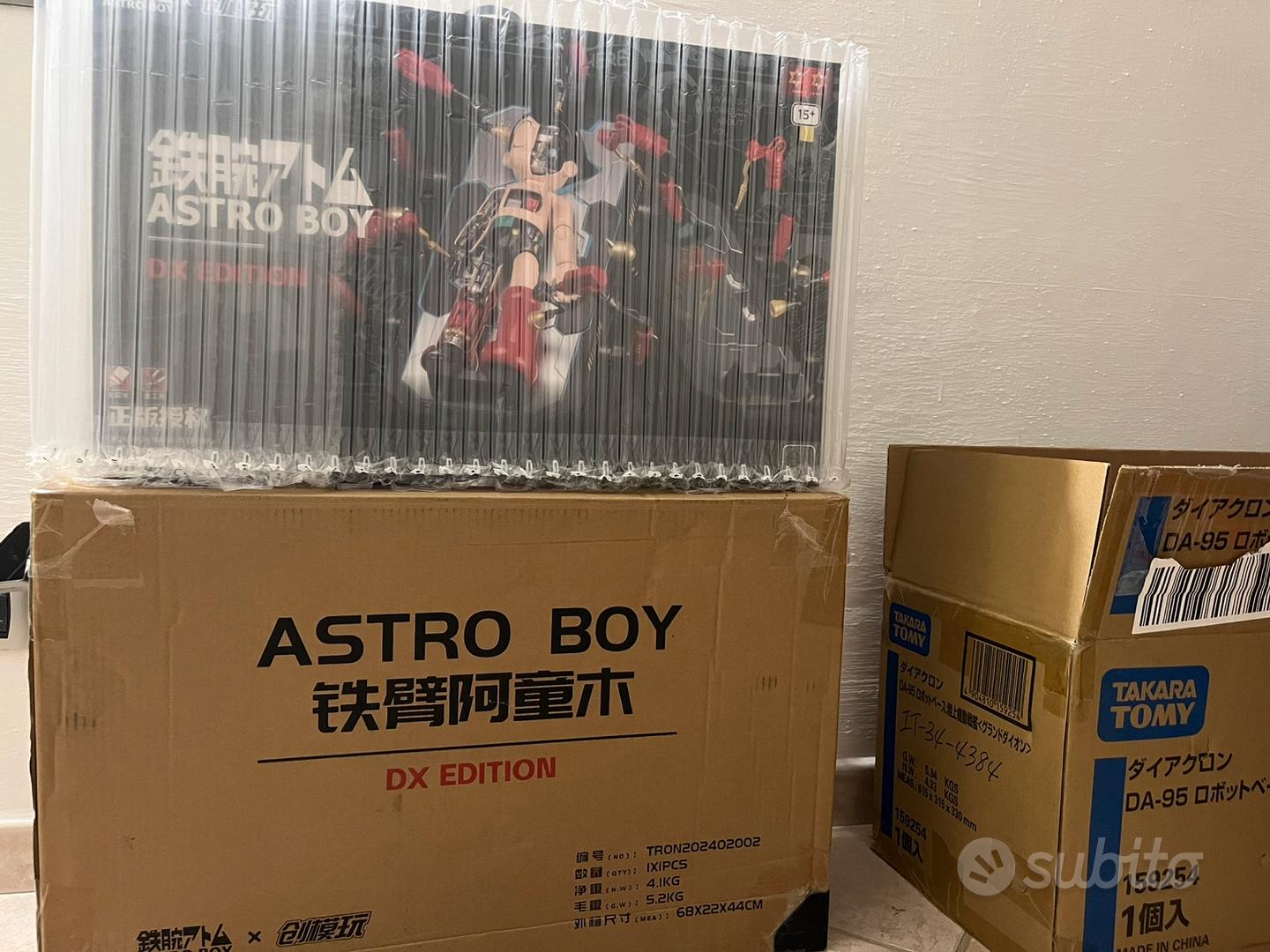 Tron Model Astro Boy Tetsuwan Atomu DX Version - Collezionismo In ...