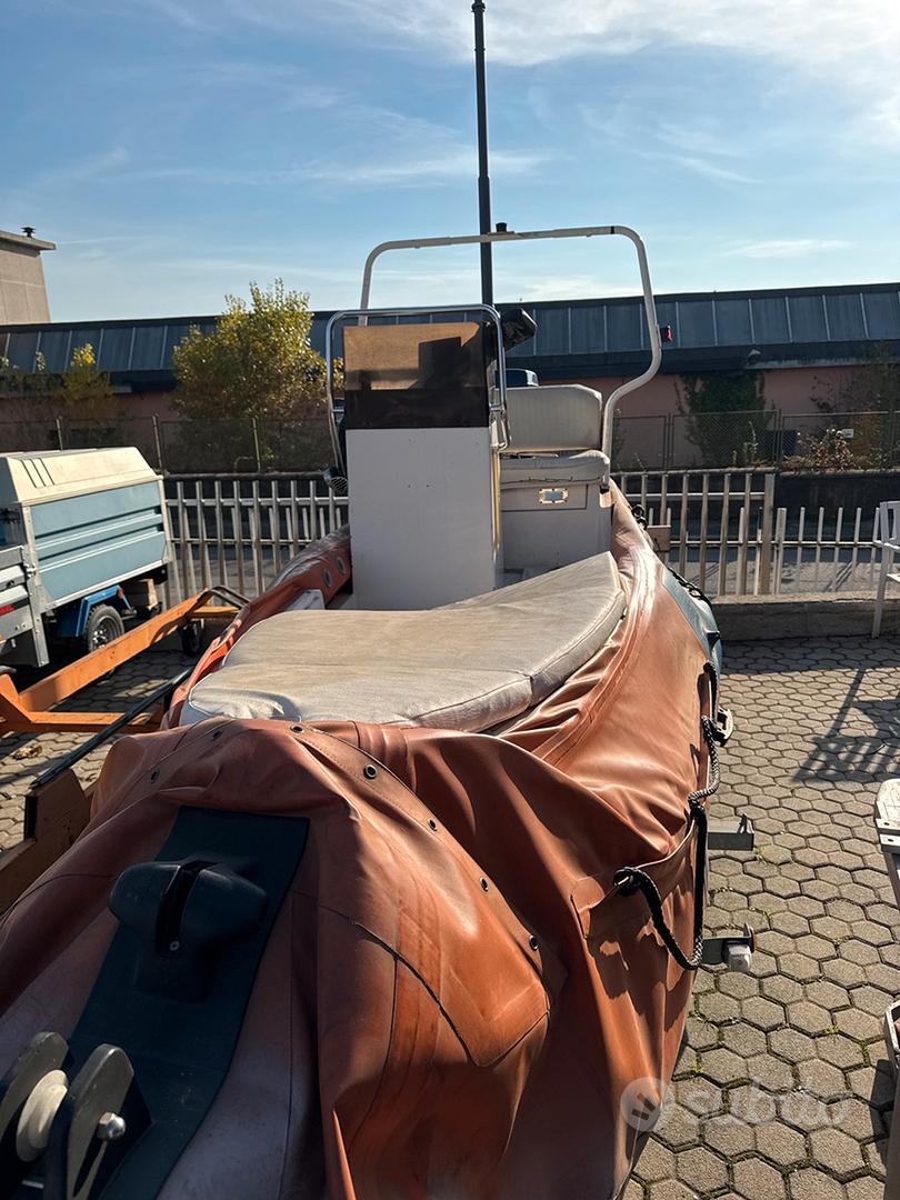 Gommone con motore 25 cv e rimorchio - Nautica In vendita a Como