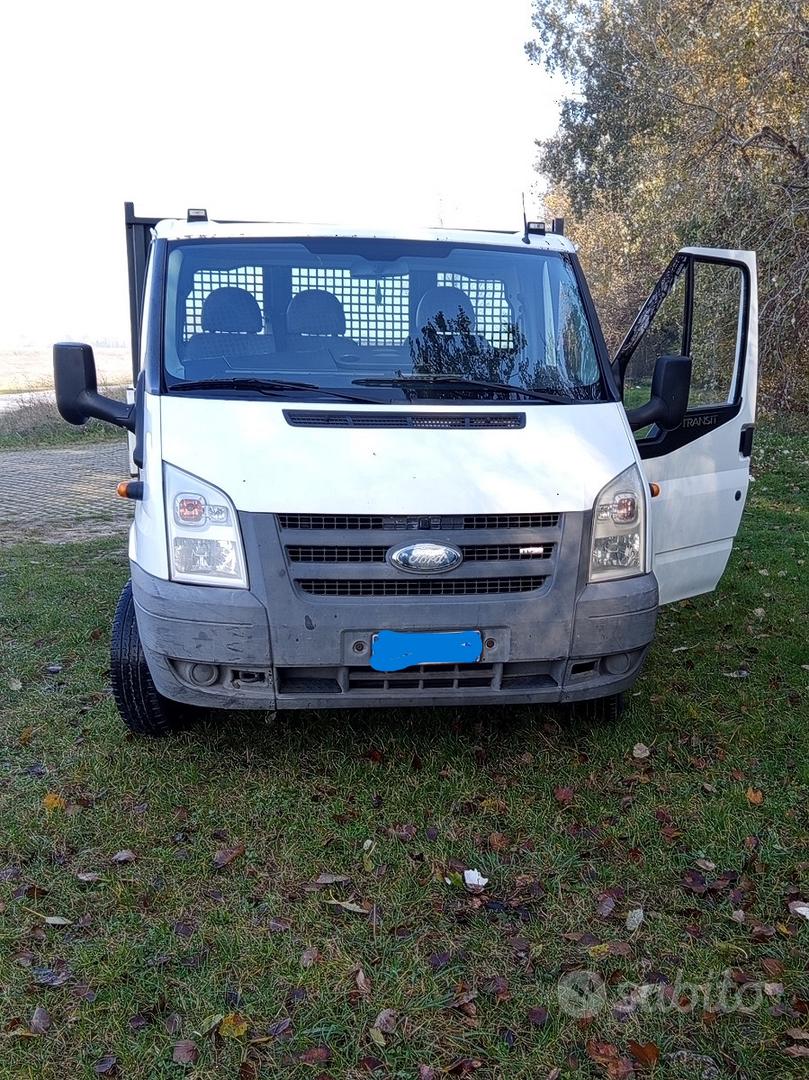 Ford Transit cassone fisso - Veicoli commerciali In vendita a Ferrara
