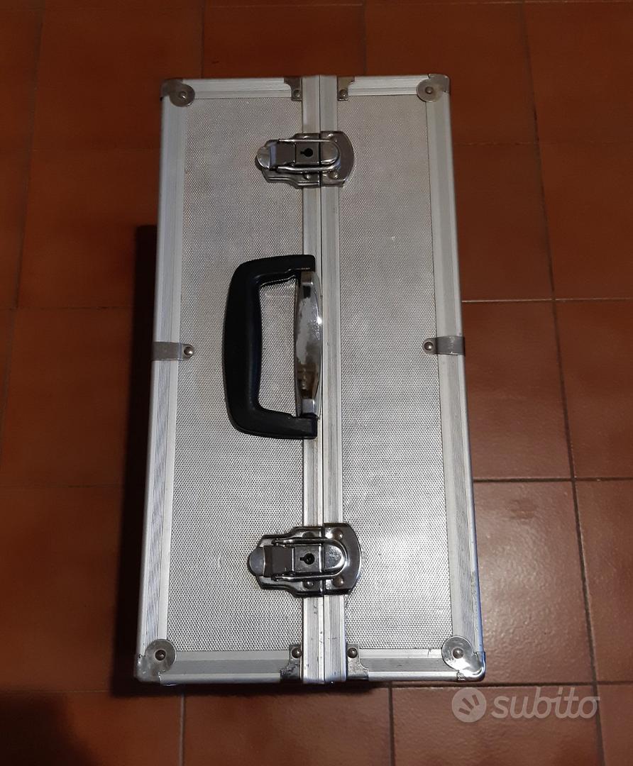 Valigetta alluminio e chiusure fly flight case dj - Giardino e Fai da ...