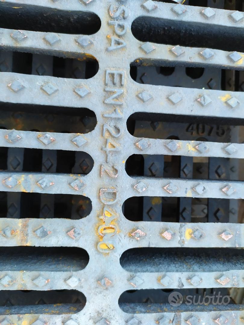 Griglie in ghisa nuove D400 a marchio - Giardino e Fai da te In vendita ...