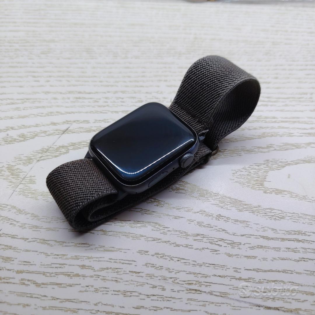 Apple Watch 5 non funzionante - Telefonia In vendita a Taranto
