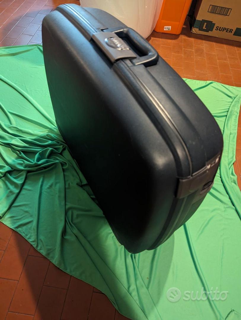 Roncato valigia rigida lucchetto numerico - Abbigliamento e Accessori ...