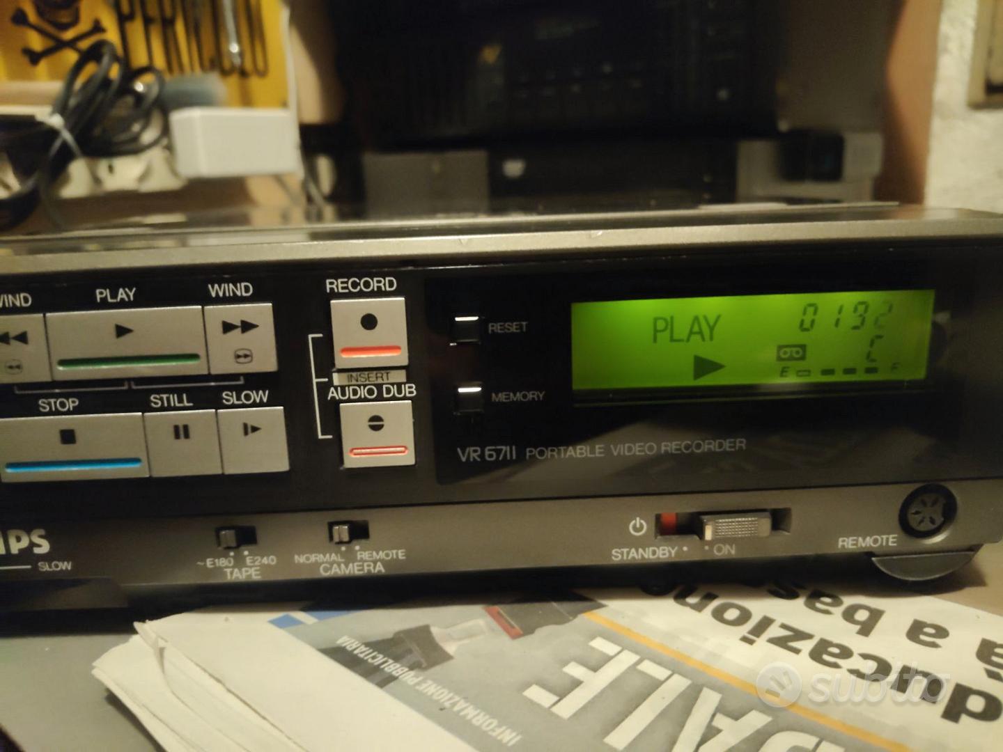 Philips Portable VHS Video Recorder 6711 - Audio/Video In vendita a Udine