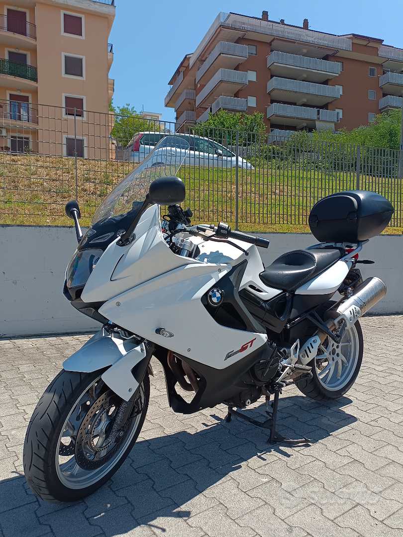 BMW F800 GT - Leggere tutti gli optional compresi - Moto e Scooter In vendita a Frosinone