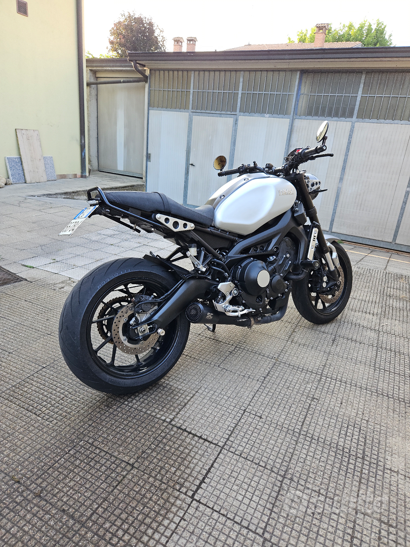 Yamaha XSR900 - SC Project - 2016- Tagliandata - Moto e Scooter In ...