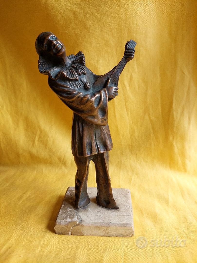 SCULTURA in bronzo MENESTRELLO h 25 cm - Collezionismo In vendita a Milano