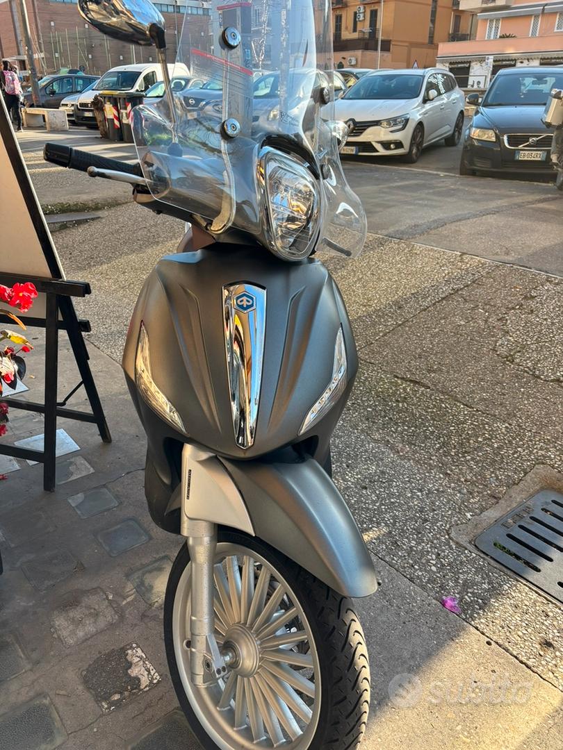 Piaggio Beverly 300 ABS 2018 - Moto e Scooter In vendita a Roma
