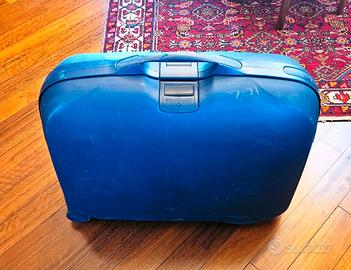 Valigia rigida Samsonite 68x50x25 - Abbigliamento e Accessori In ...