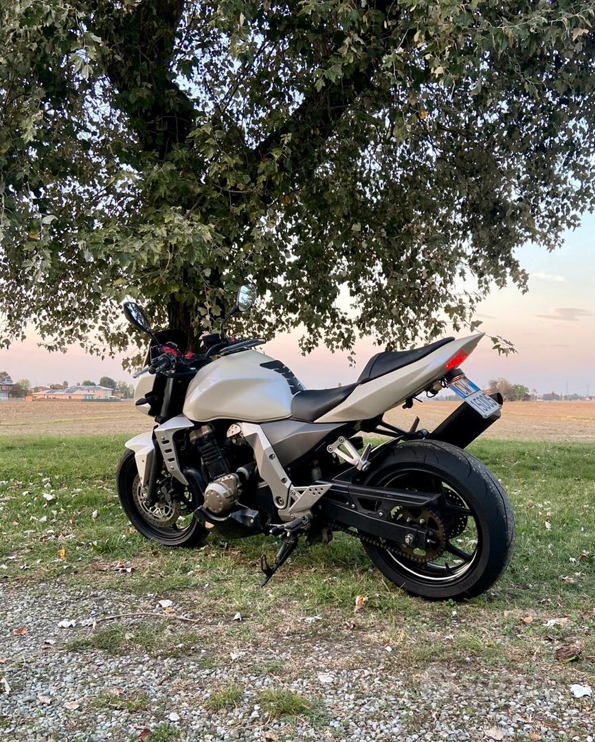 Kawasaki Z750 2006 - Moto e Scooter In vendita a Bologna