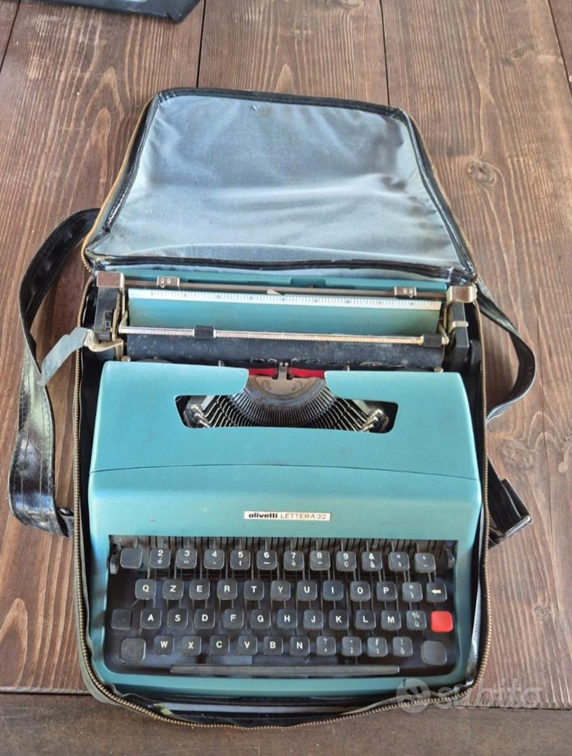 Olivetti Lettera 32 - macchina da scrivere - Collezionismo In vendita a Milano