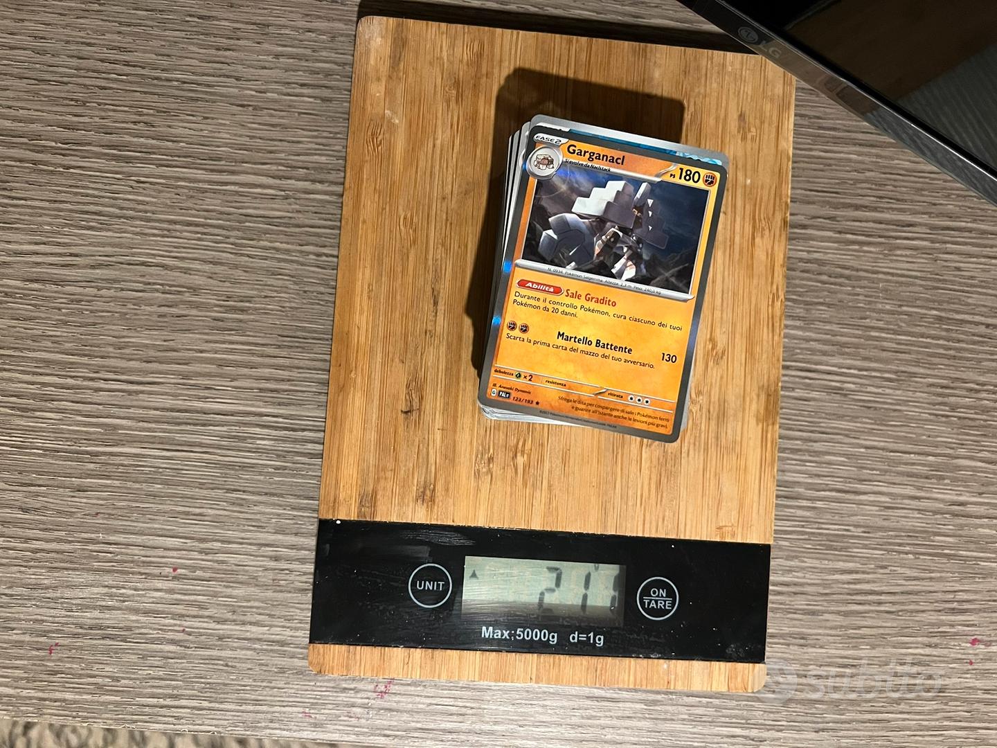 LOTTO POKEMON EVOLUZIONI A PALDEA (212g) - Collezionismo In vendita a Belluno