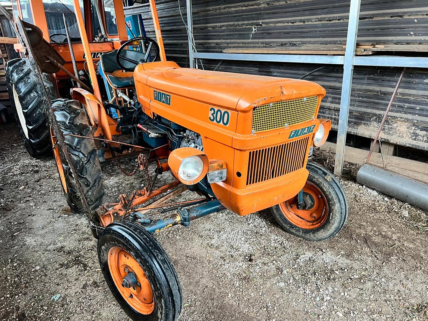 Trattore Fiat 300 - Veicoli commerciali In vendita a Treviso