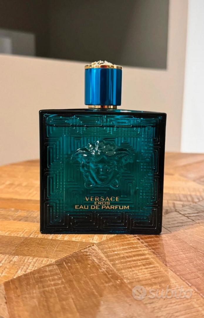 Profumo versace Eau de Parfum 100 ml - Abbigliamento e Accessori In ...