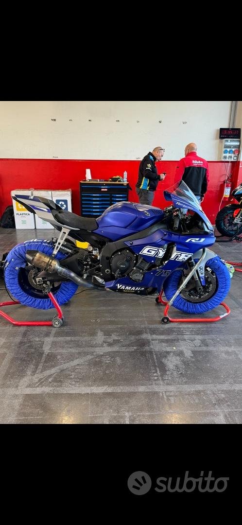 Yamaha YZF R1 - 2017 - Moto e Scooter In vendita a Pesaro e Urbino