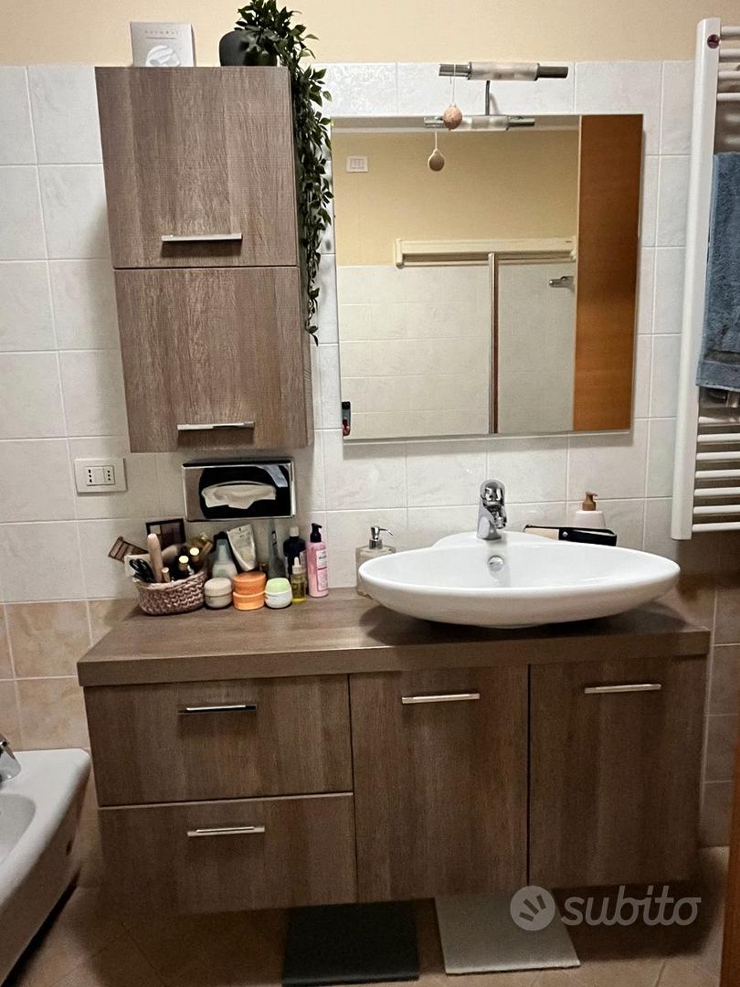 Mobile bagno con lavandino e specchio - Arredamento e Casalinghi In ...