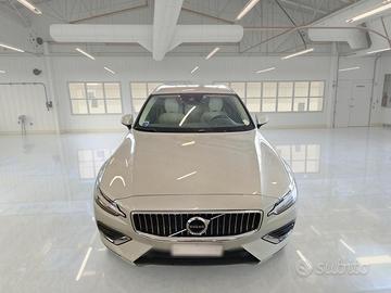 Subito - Ariel Car Roma - VOLVO V60 D4 Geartronic Inscription WAGON ...