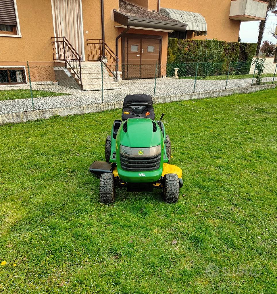 Subito - Riccardo - trattorino tagliaerba John Deere - Giardino e Fai ...