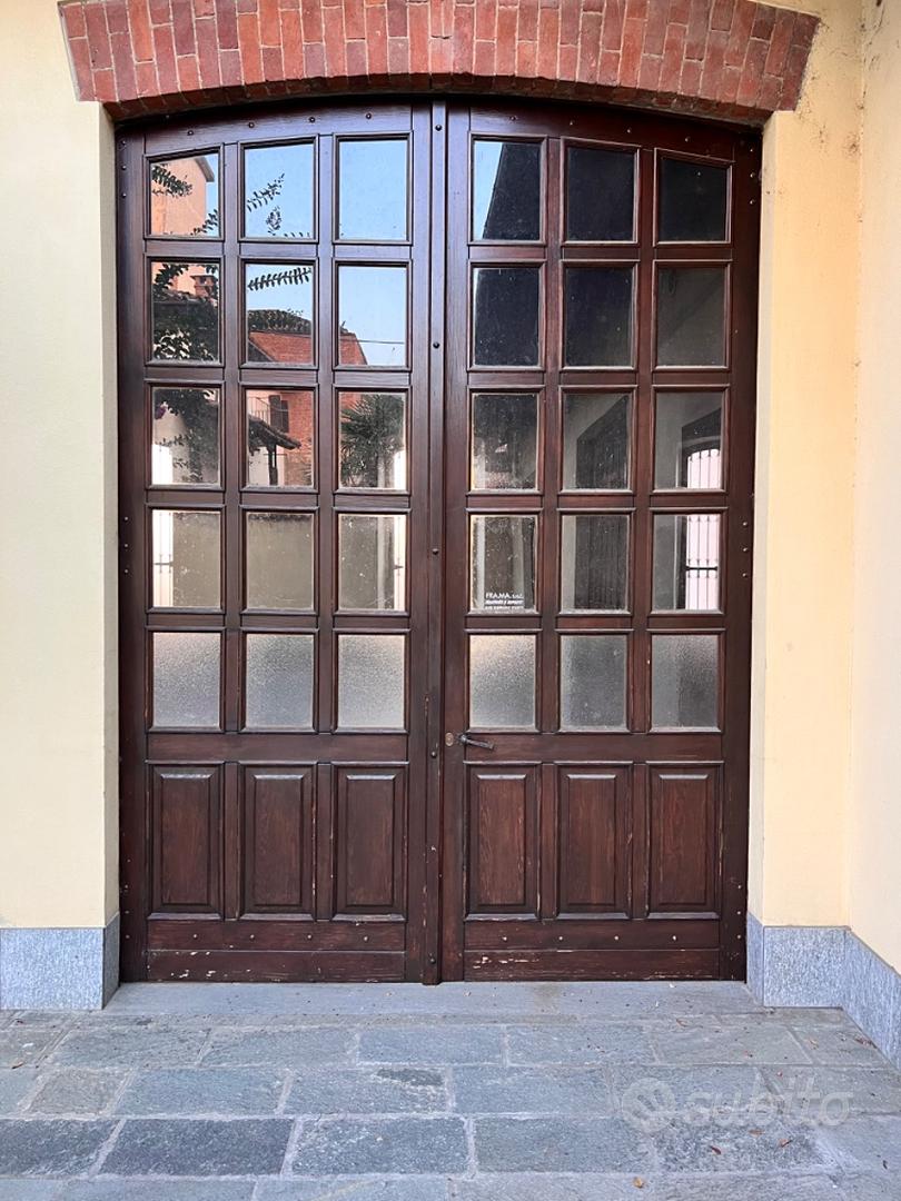 Portone in legno - Arredamento e Casalinghi In vendita a Asti