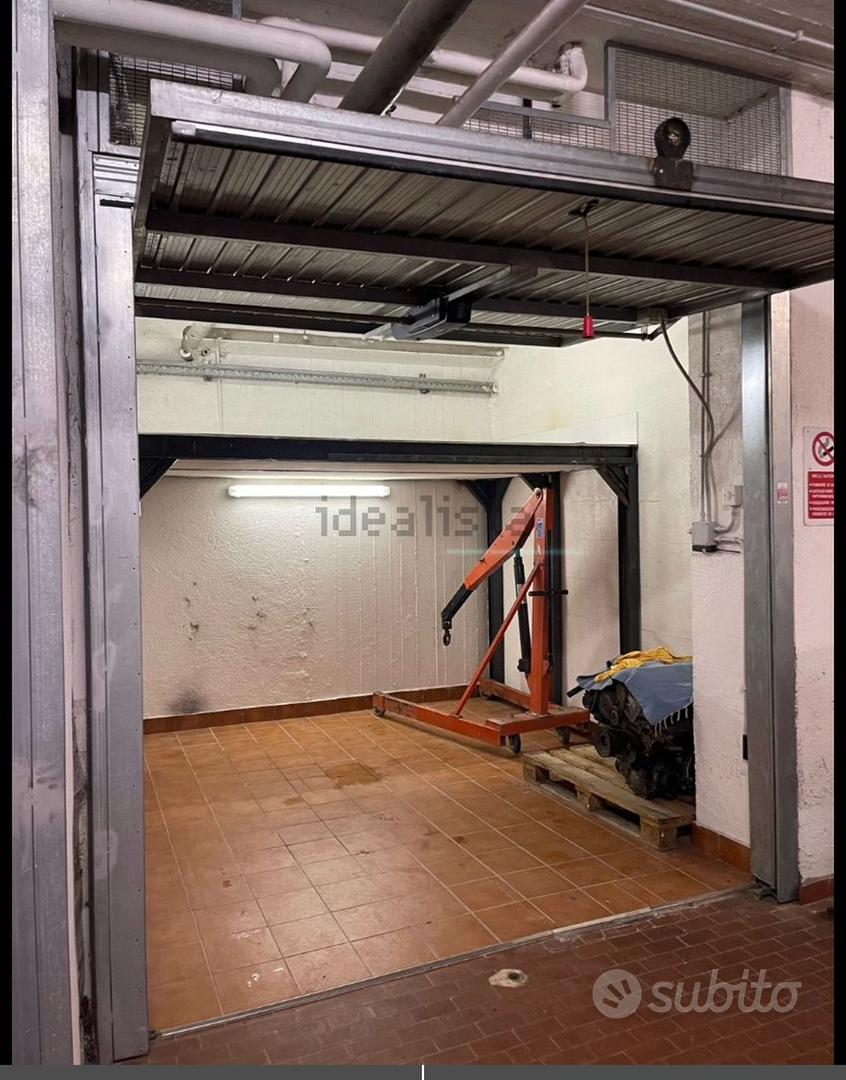 Box auto deposito - Garage e box In affitto a Roma
