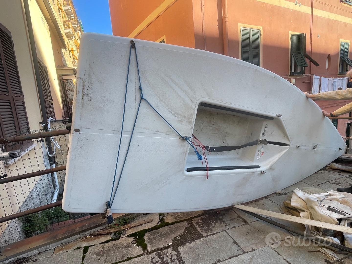 Barca a vela modello Laser - Nautica In vendita a Genova
