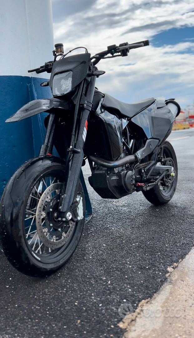 Husqvarna 701 2021 - Moto e Scooter In vendita a Roma