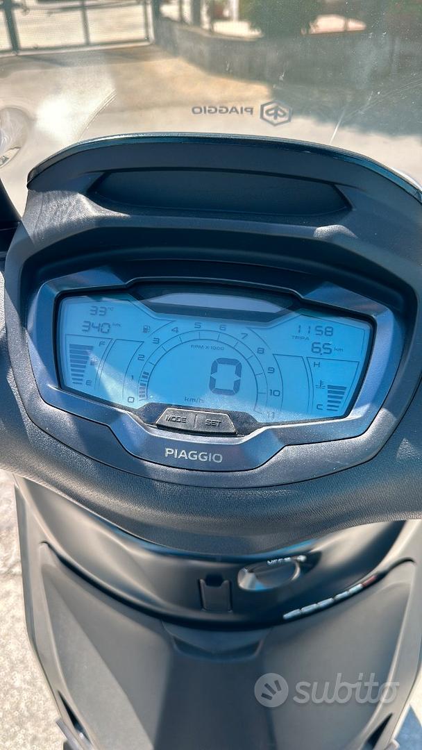 Piaggio Beverly 400 - 2021 - Moto e Scooter In vendita a Salerno
