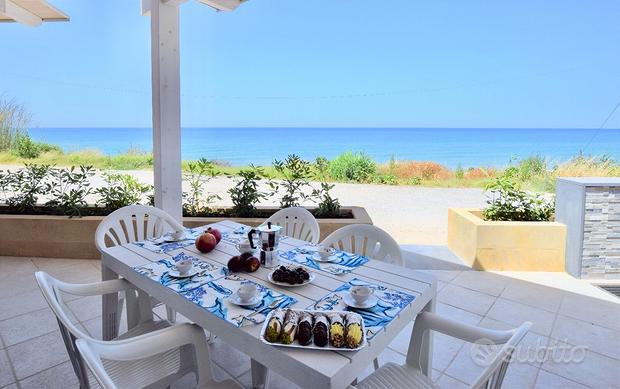 Casa mare 6m dalla scogliera e 30 dalla spiaggia - Case vacanza In ...