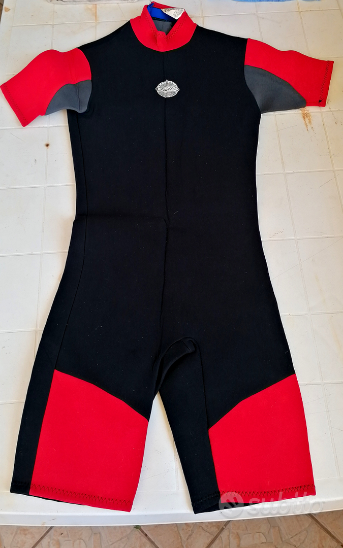 Muta sub corta estiva unisex Fadis tuta spiaggia 3 - Sports In vendita a Roma