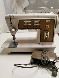 Singer 700 - Elettrodomestici In vendita a Piacenza